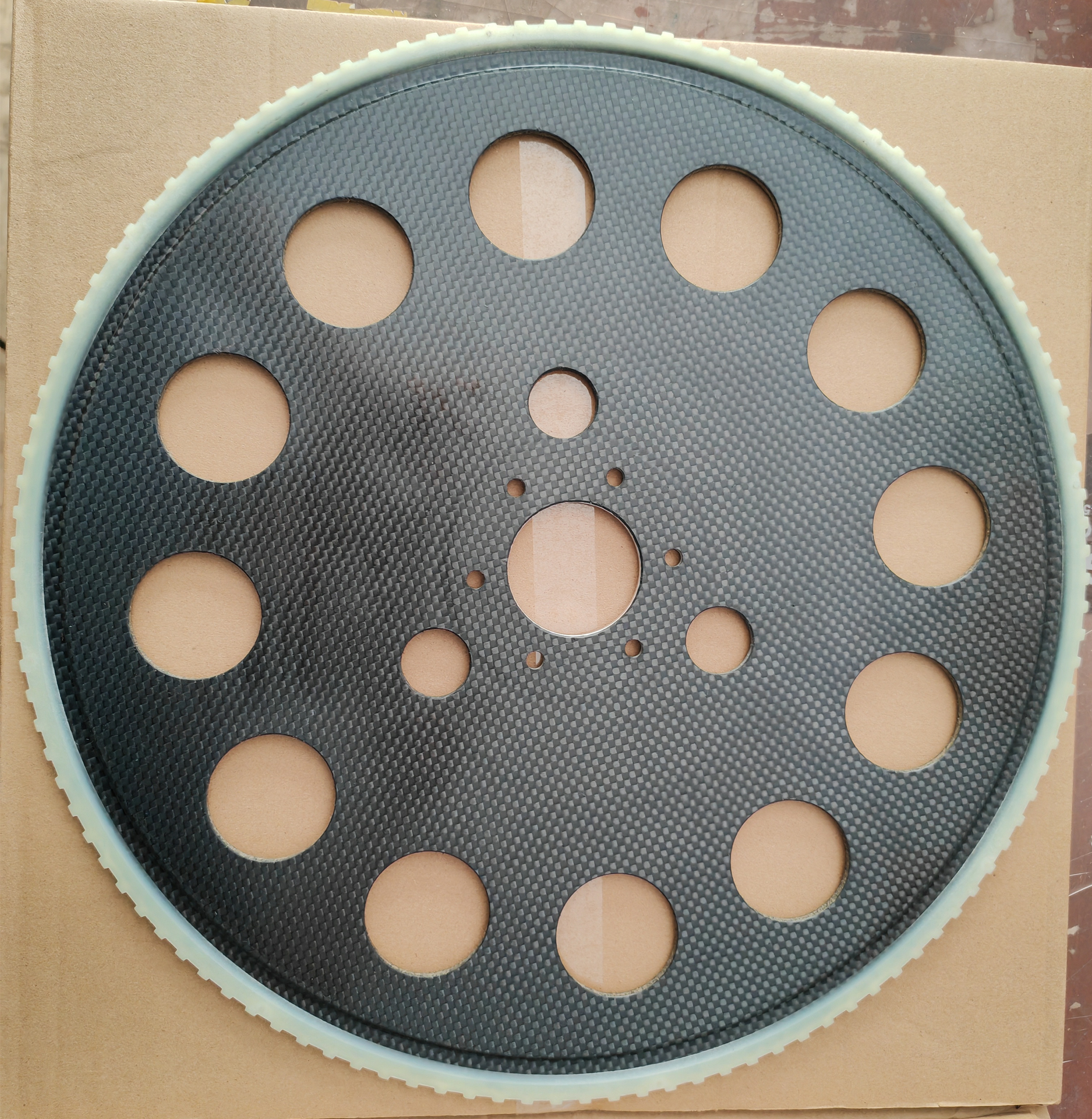 BA220358 GAMMAX DRIVE WHEEL CARBON FIBER OD400mm ID50mm